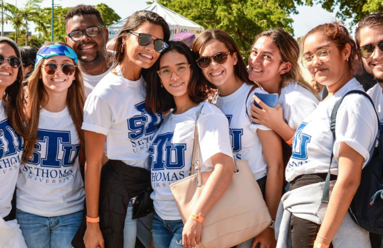 5 Reasons to join Bobcat Connect - St. Thomas University News