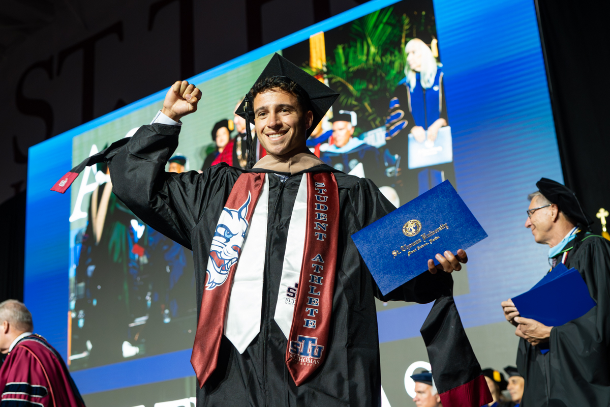 Inspiring Words Define Commencement Ceremonies - St. Thomas University News